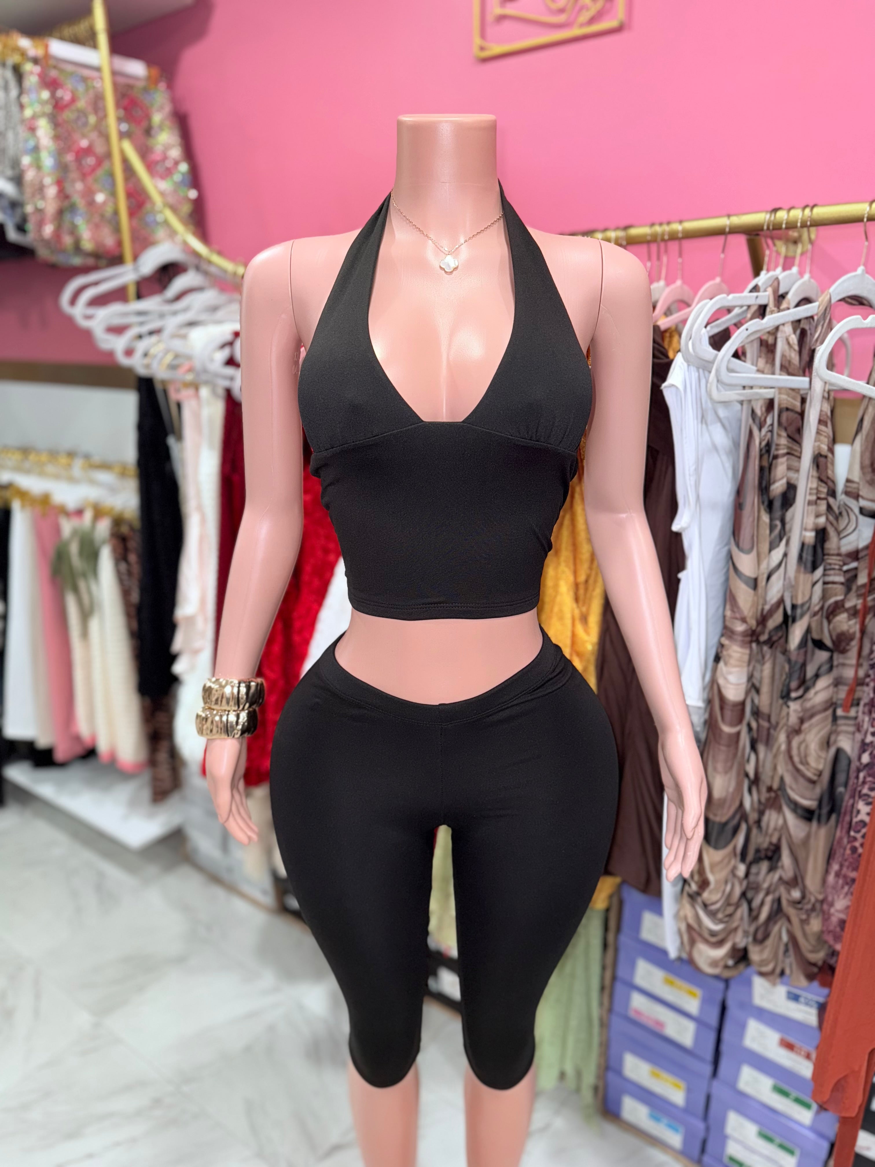 Nyla Capri Pants Set – Amour Apparel.Co